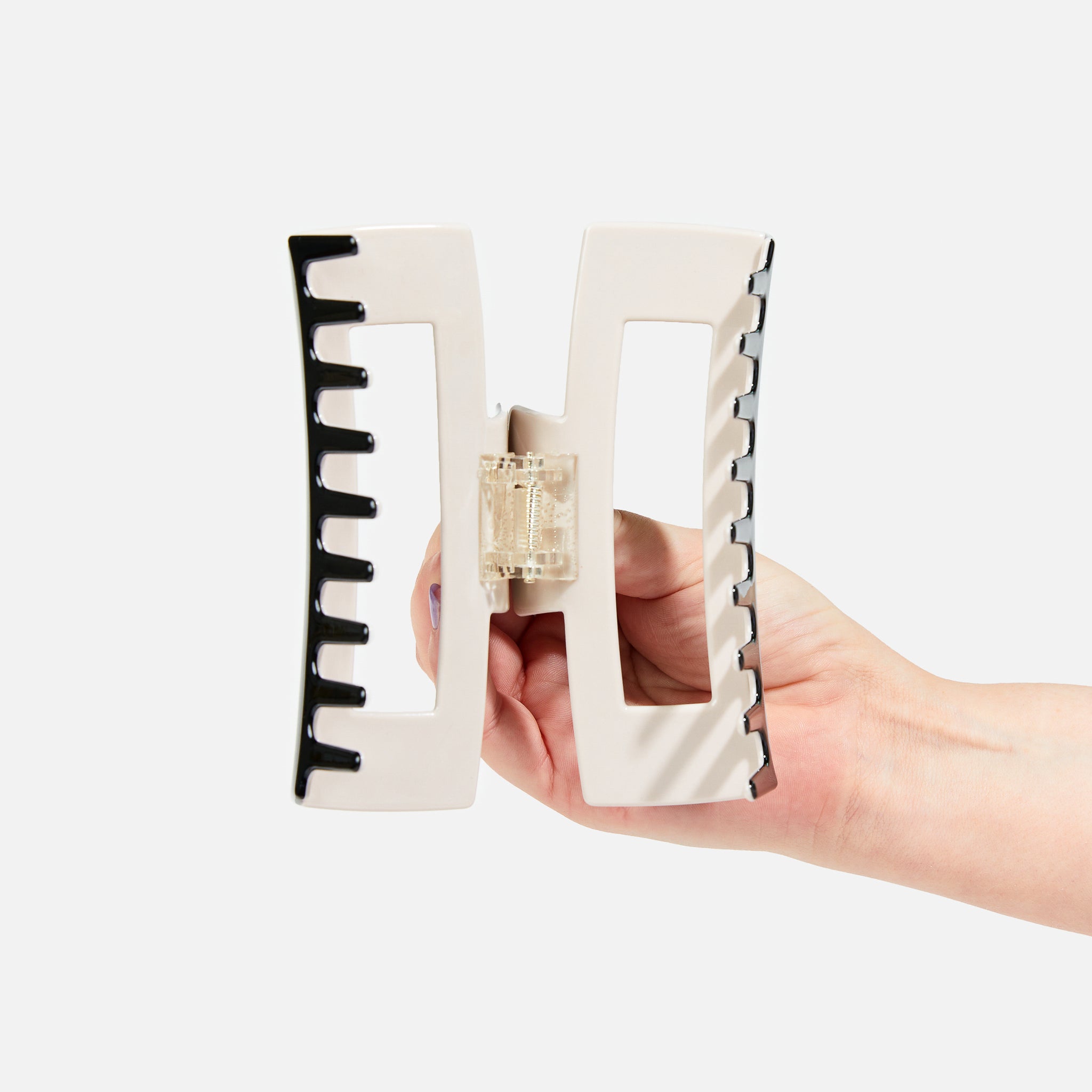 Jumbo Box Claw in Black + Taupe – Shop Chunks