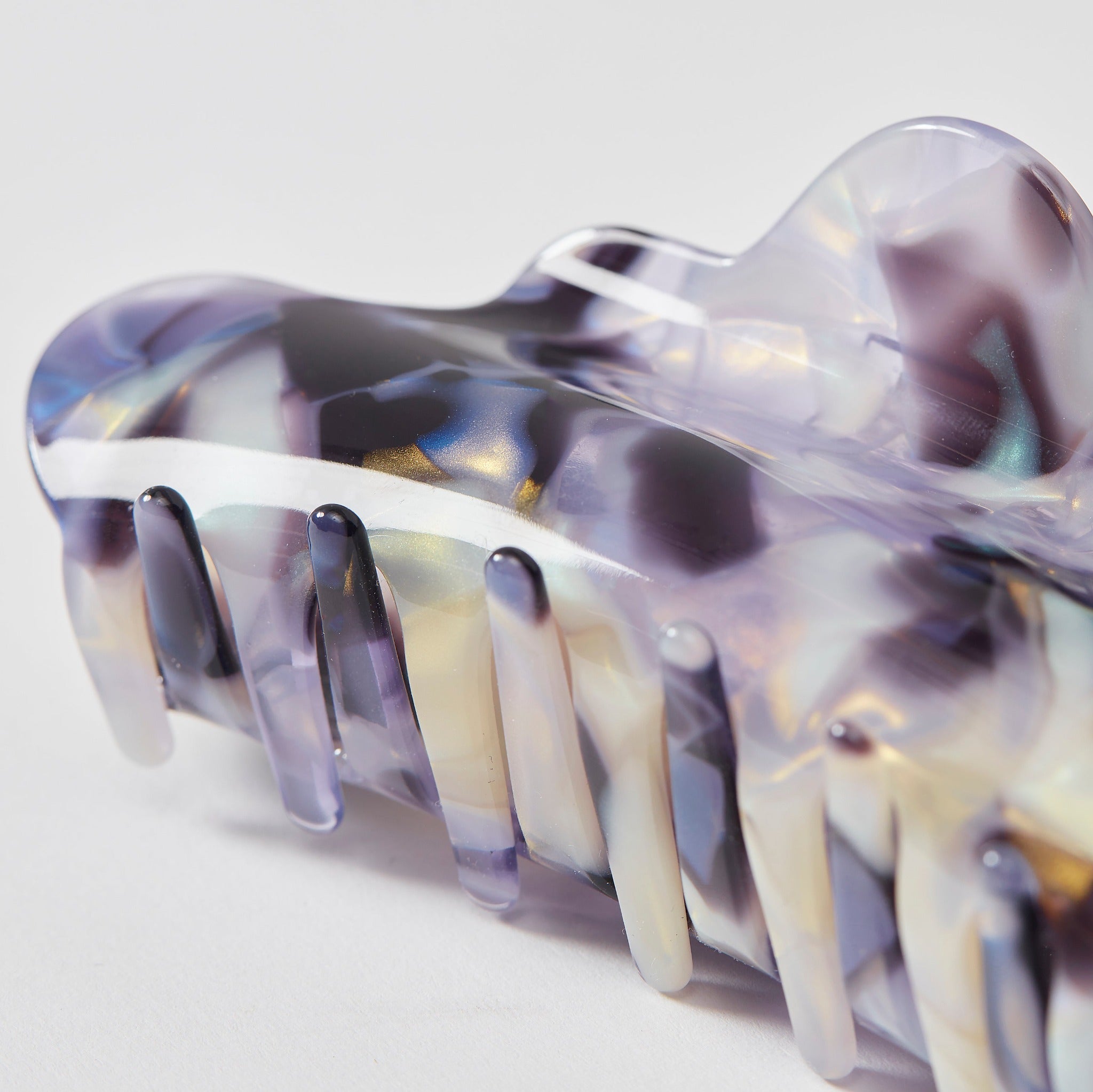 Nimbus Claw in Milk Jelly – Shop Chunks