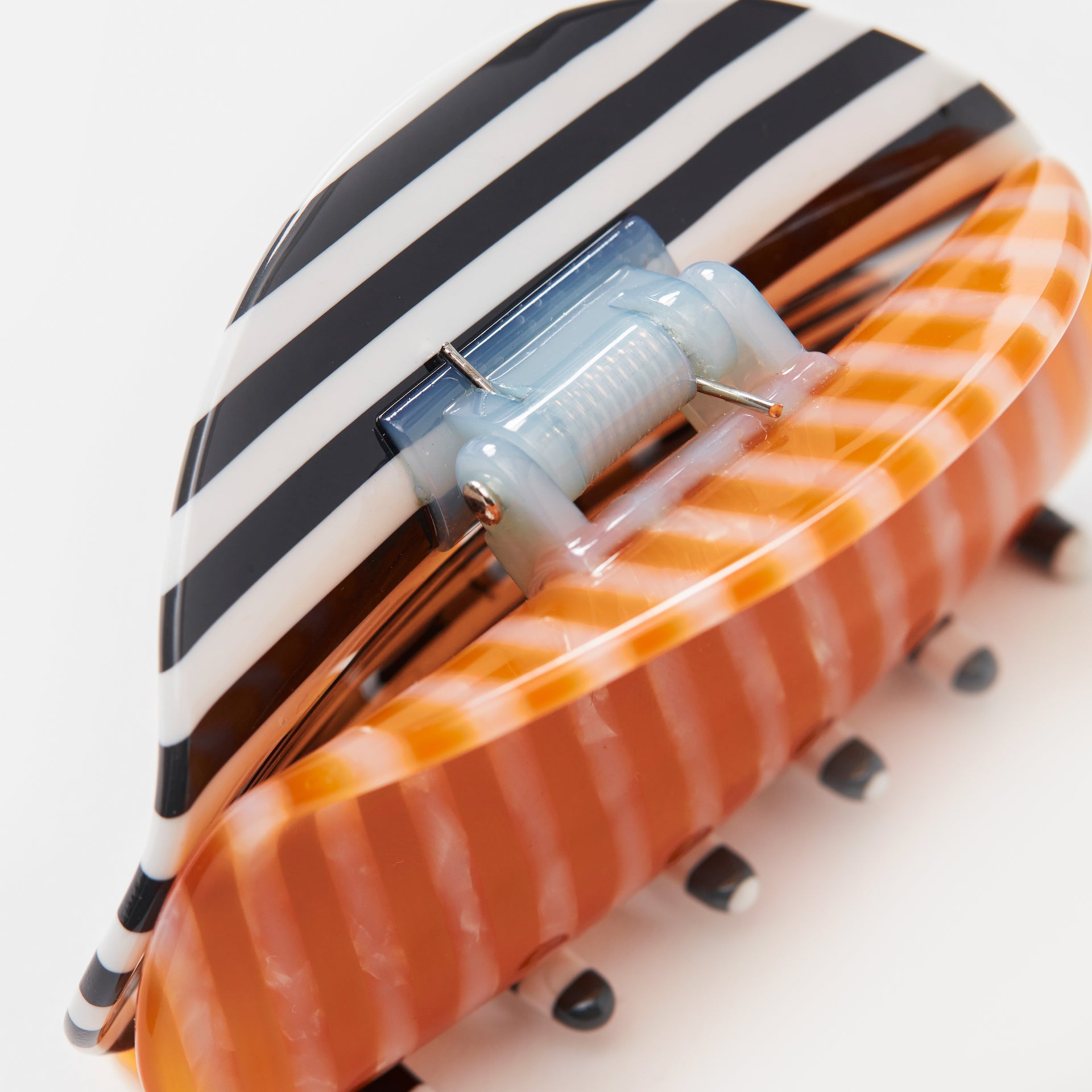 Suki Claw in Stripes – Shop Chunks