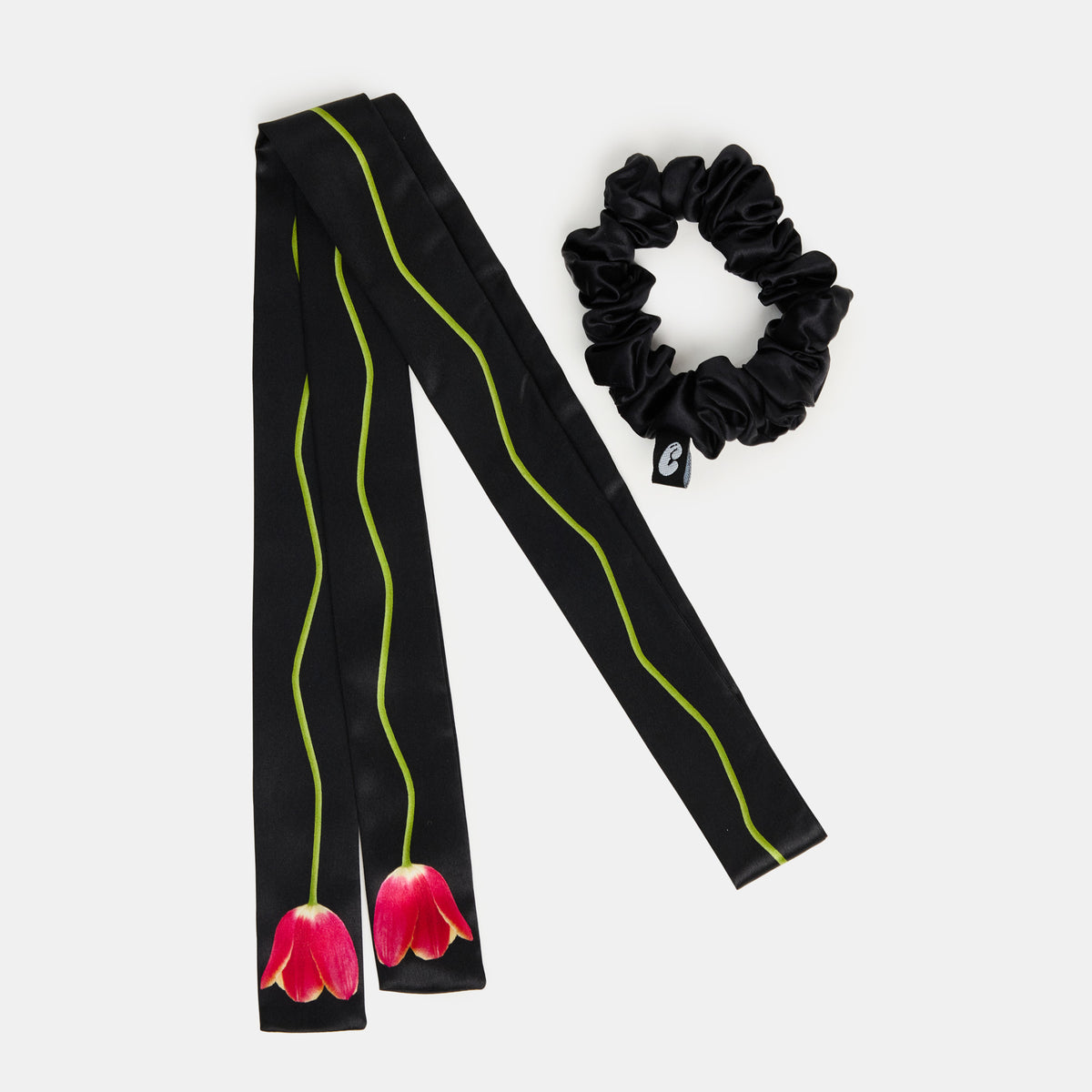 Silk Tie Scrunchie in Tulip – Shop Chunks